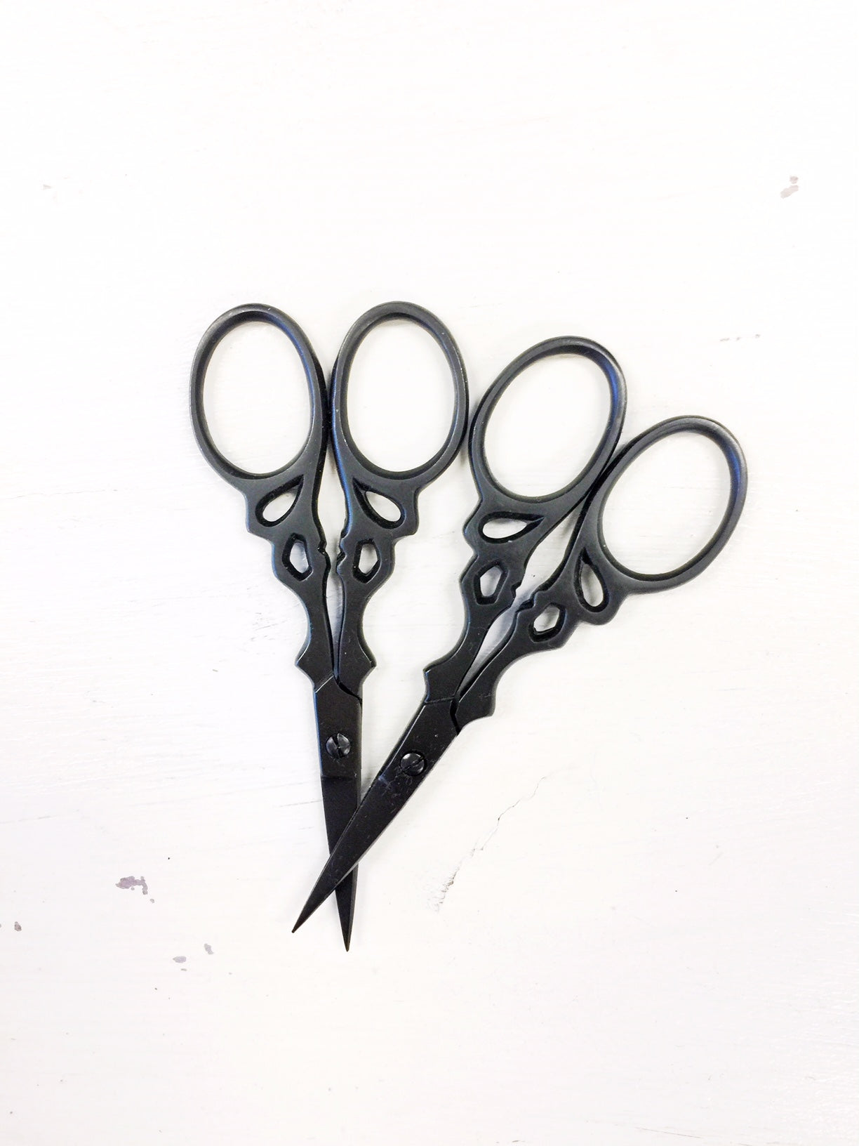Bryson Premium Black Scissors– Jennifer Knits